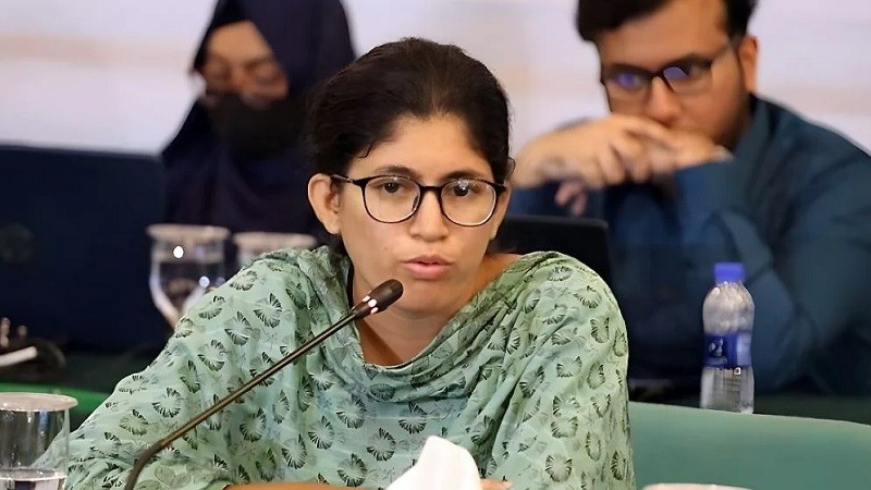 রাজনৈতিক পরিচয় জানিয়ে দল ছাড়লেন সমন্বয়ক ফাতেমা